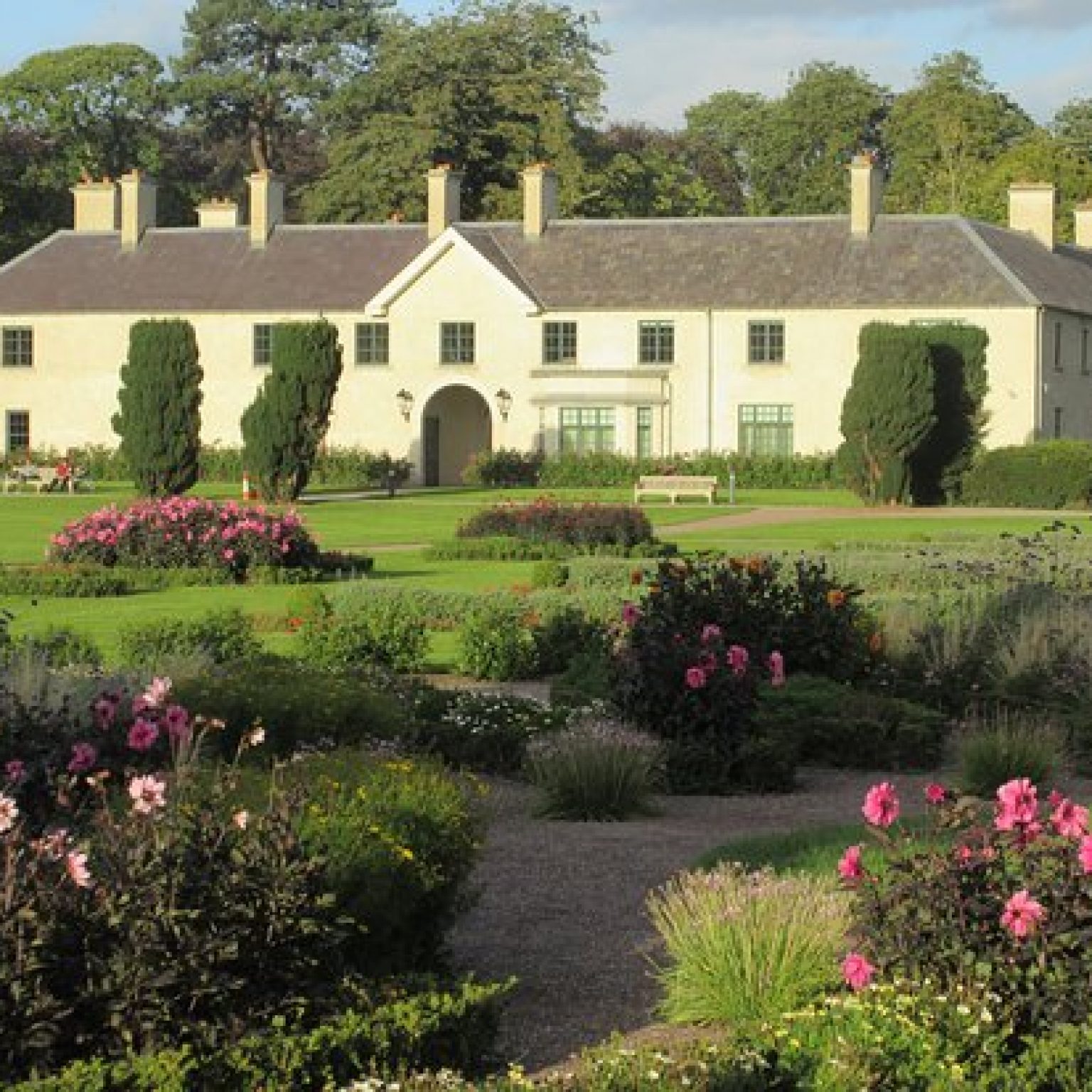 Travel Bucket List Series- Ireland | lifeatmyownpace